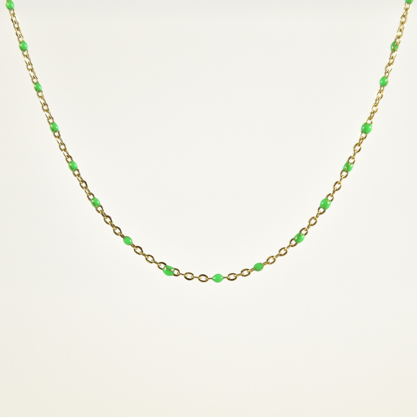 COLLIER PERLES VERT CLAIR ACIER INOX GOLD PETIT PRIX